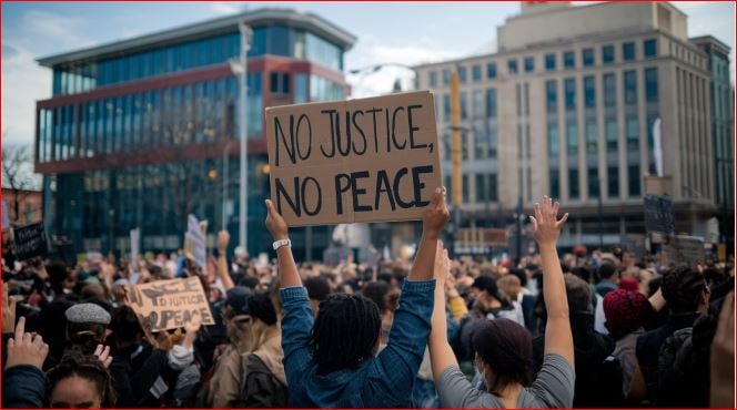 Case Studies of Social Media Movements That Sparked Global Change ...